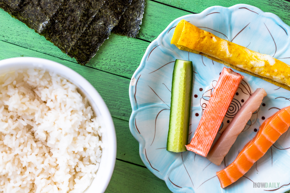 Hosomaki Roll Recipe - Easy Sushi Roll to Make