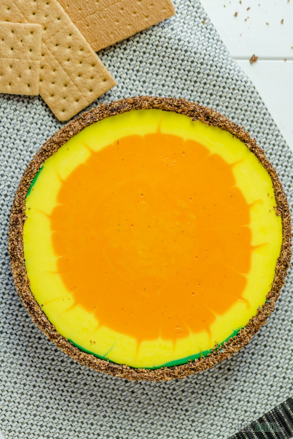No-bake Rainbow Cheesecake with Fruity-vanilla Flavor